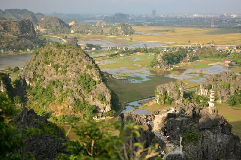 Ninh Binh: Hoa Lu, Mua Cave, and Trang An Tour and Boat Ride - Authentic Experiences & Tips