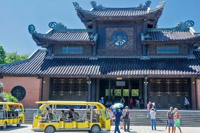 Ninh Binh - Hoa Lu  Tam Coc  Mua Cave One Day Tour - Climbing Mua Cave: Panoramic Views from the Lying Dragon Mountain