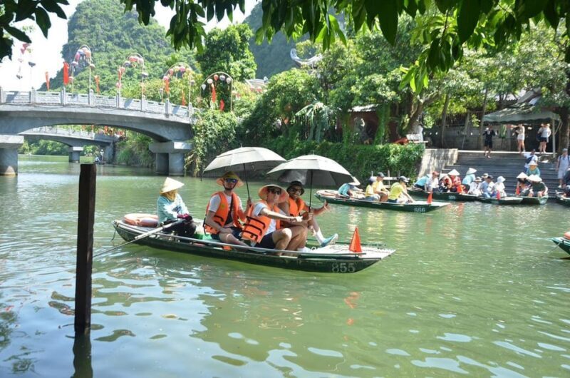 Ninh Binh : Hoa Lu, Trang An & Mua Cave 1 Day Trip - FAQs