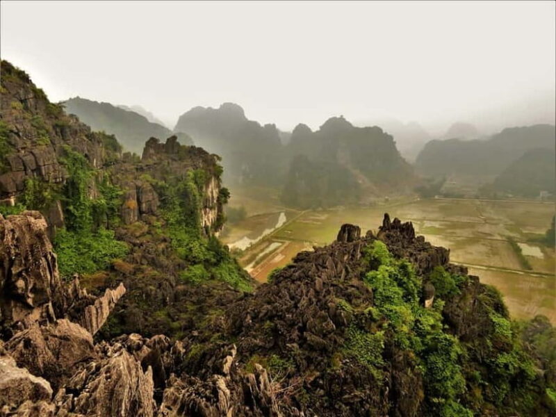 Ninh Binh Jeep Tour: Trang An Boat Ride, Bich Dong, Mua Cave - An In-Depth Look at the Jeep Tour Experience