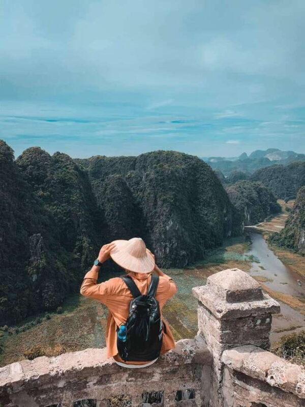 Ninh Binh Luxury: Bai Dinh, TrangAn, Mua Cave, Limousine Bus - Key Points