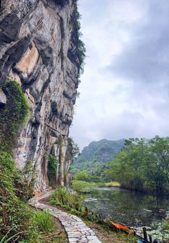 Ninh Binh: Motorbike Tour Experience on Hidden Backroads - What Travelers Say