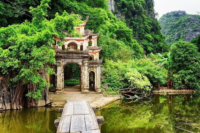 Ninh Binh Small Group of 9 Guided Tour to Bich Dong Trang An - The Highlights of the Tour: What You Can Expect