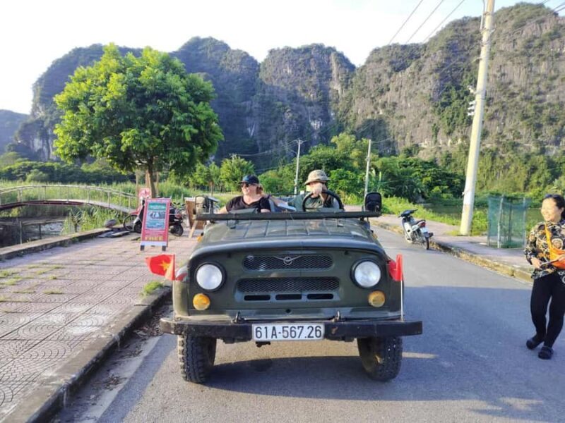 Ninh Binh Sunset Jeep Tour : Trang An Boat Ride & Mua Cave - Key Points