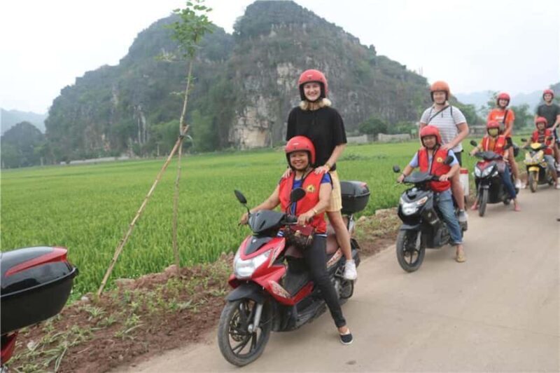 Ninh Binh: Thung Nham Cruise, Mua Cave Sunset & Hoa Lu Walk - An In-Depth Look at the Tour