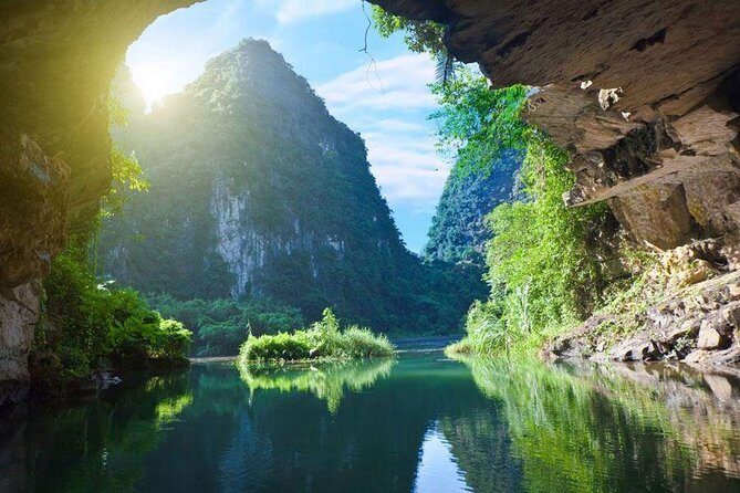 Ninh Binh -Trang An - Bai Dinh Pagoda Full Day From Hanoi - Bai Dinh Pagoda: Vietnam’s Largest Buddhist Complex