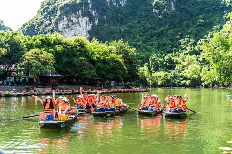 Ninh Binh: Trang An Boat Ride, Bai Dinh, Hoa Lu, Mua Cave - FAQ