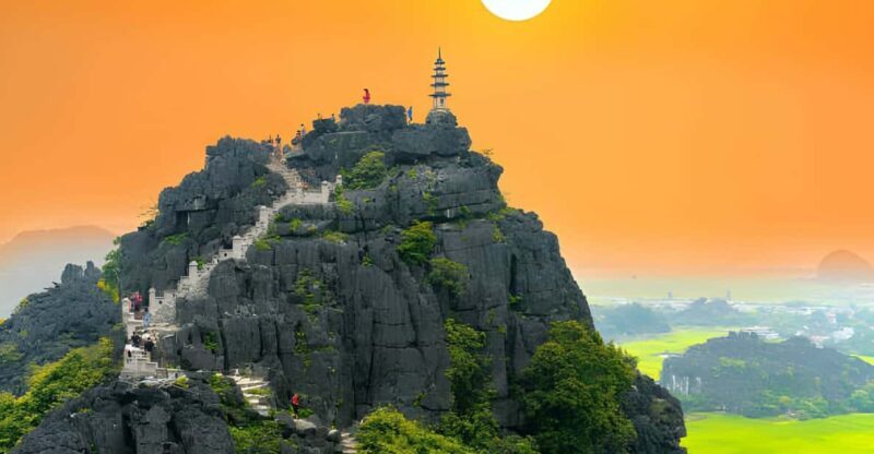 Ninh Binh - Trang An - Mua Cave Day Trip with All-inclusive - Authentic Experiences and Genuine Impressions