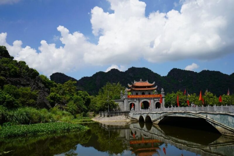Ninh Binh Trip Visit Hoa Lu Capital -Tam Coc-Biking-Mua Cave - FAQs
