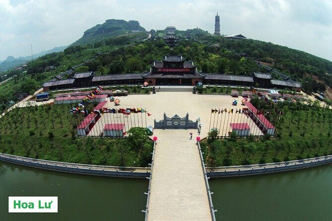 Ninh Binh Vietnam 2 Days - Discover multiple wonderful places - Transport and Group Dynamics