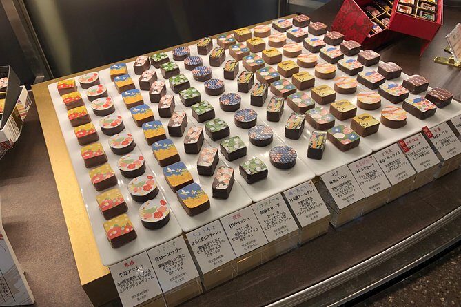 Nishiki Market Walking Food Tour with Local guide - Additional Tasting Highlights