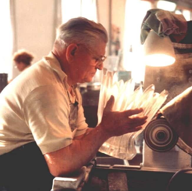 Nizbor Glass Factory Tour - Authentic, Engaging, and Slightly Expectant