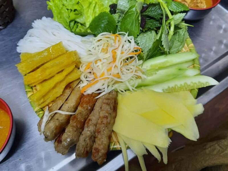 No Diet Club - Local food tour in Hanoi with many tastings ! - Cultural and Historical Insights