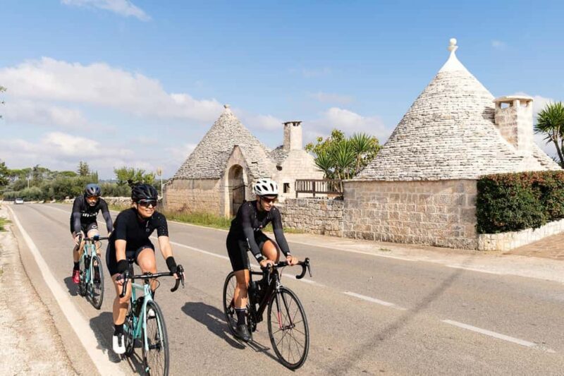 Noci: Bicycle Rental with App Navigation to Alberobello - Overview of the Bike Tour Experience