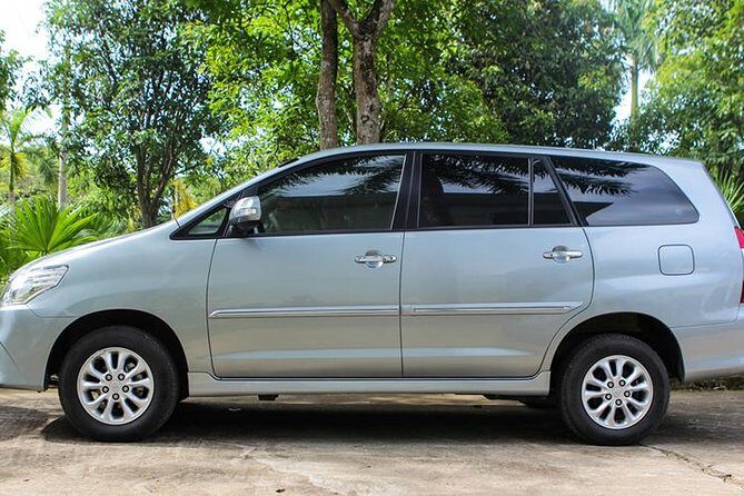 Noi Bai Airport Pick-up (Private Airport ride to Hotels in Hanoi) - What to Expect During the Ride