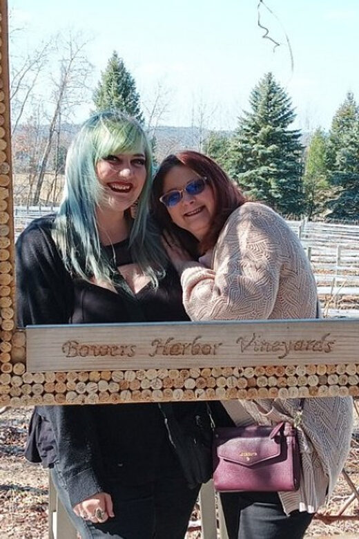 NON BUS Andie's VIP Traverse / Leelanau Peninsula Wine Tour - Authentic Feedback from Reviewers