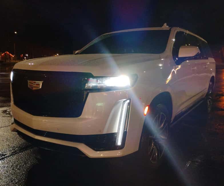 NON BUS Proposal Wine Tour : Cadillac Escalade - The Joys of Touring Traverse City in a Cadillac Escalade