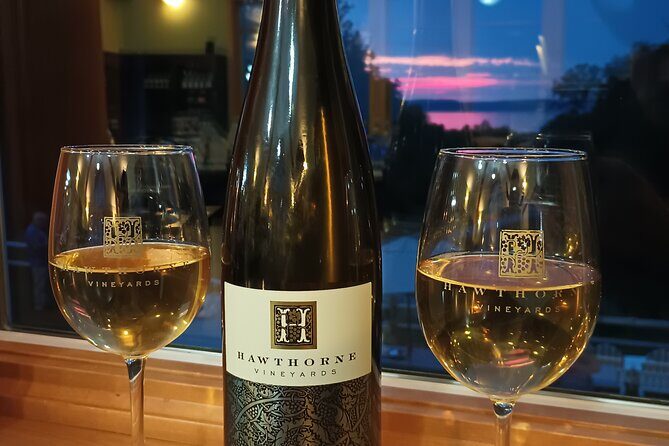 NON BUS VIP Chateau Chantal / Hawthorne Traverse City Wine Tour - Practical Details