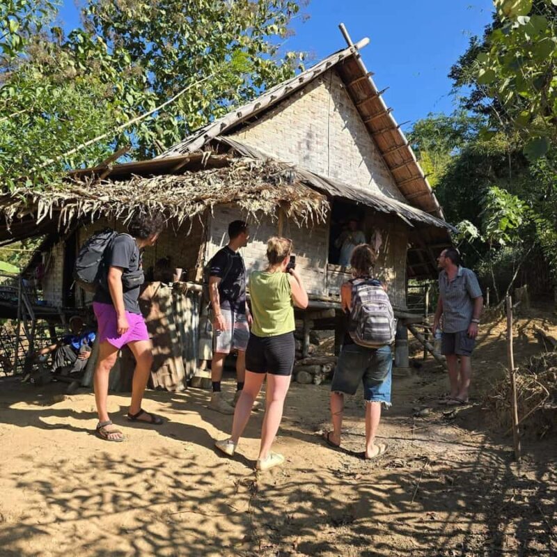 Nong khiaw: 1 Day easy trek visits 3 minority Lao+Hmong&Khmu - Key Points