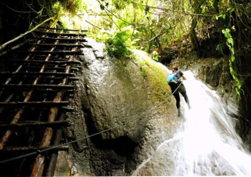 Nong Khiaw: 100 Waterfalls, Nam Ou & Khmu Village Day Tour - Key Points