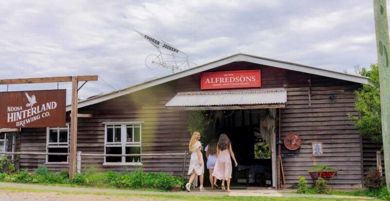 Noosa: Winery, Gin Distillery and Brewery Tour with Lunch - Key Points