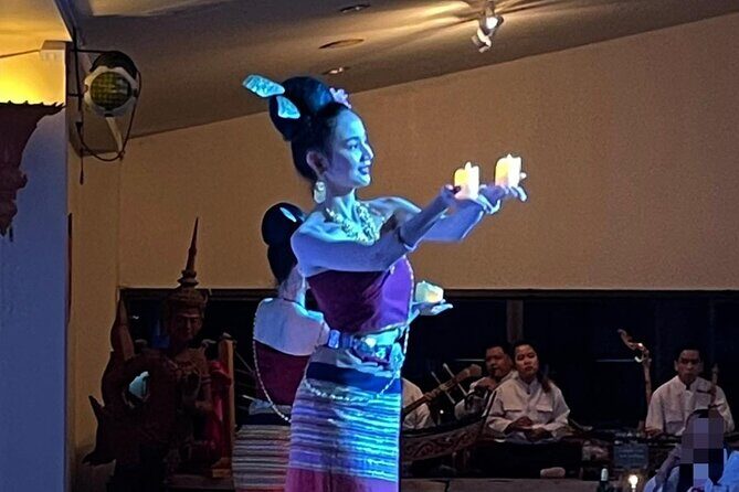 Nopparats Traditional Thai Dinner & Dance - FAQ