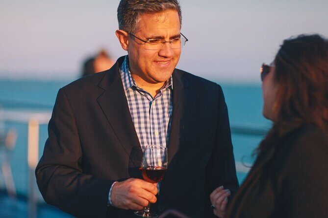 Norfolk Buffet Dinner Cruise - Key Points