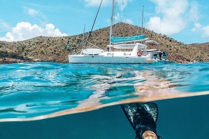 Norman Island - The Caves & The Indians - Sailing & Snorkel Tour - Key Points