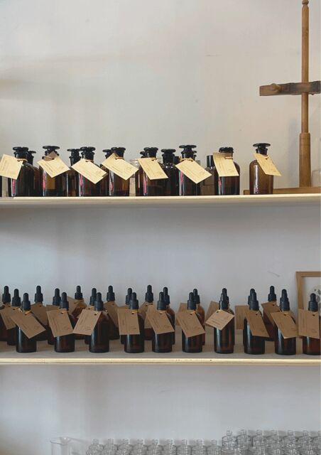 Normandy - Cherbourg : Custom Perfume Workshop - The Sum Up