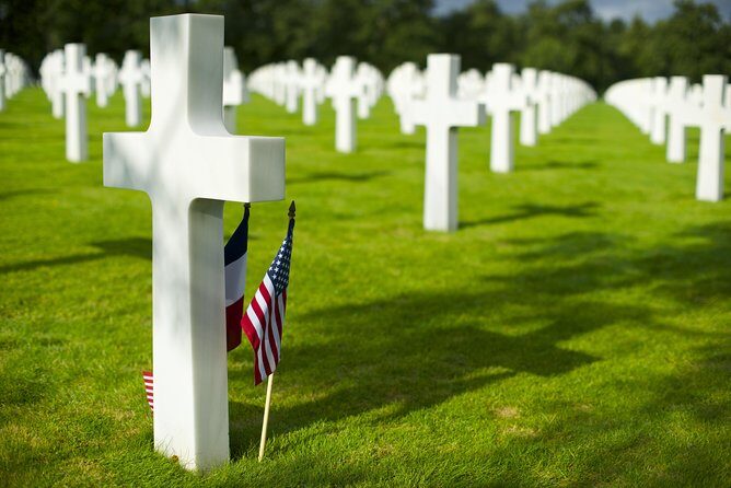 Normandy D-Day Tour Guided Small Group From Paris - What the Reviews Tell Us
