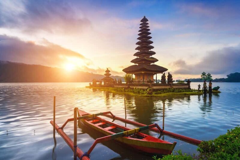 North Bali: Sekumpul Waterfalls and Ulun Danu Temple Tour - A Deep Dive into the Tour Experience