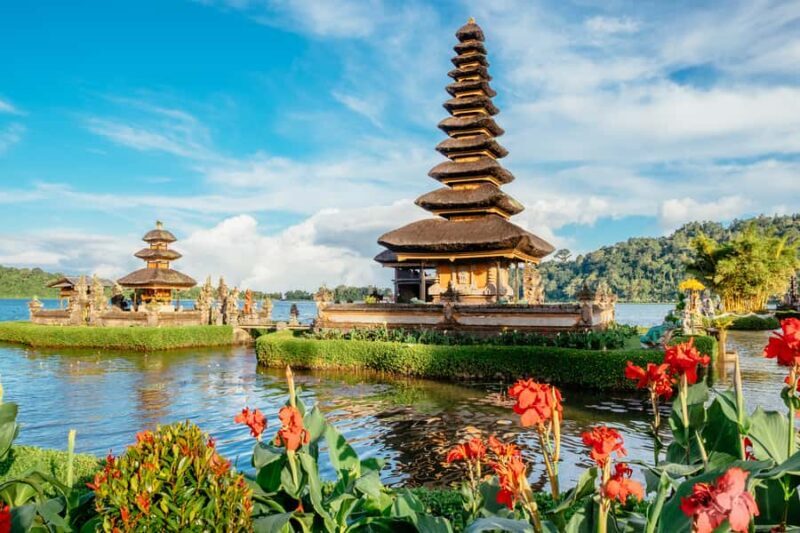 North Bali: Sekumpul Waterfalls and Ulun Danu Temple Tour - Who Should Consider This Tour?
