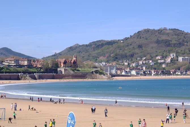 North of Spain & Portugal: 8-day Guided Tour from Barcelona - Key Points