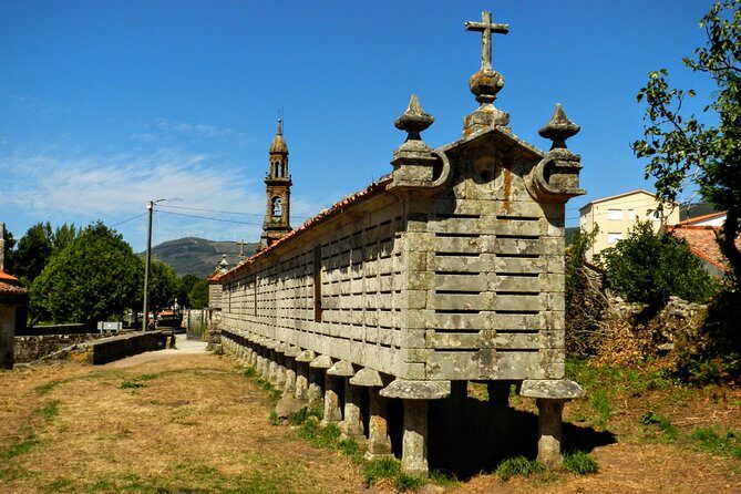 North of Spain & Portugal: 8-day Guided Tour from Barcelona - Practical Details and What They Mean for Travelers