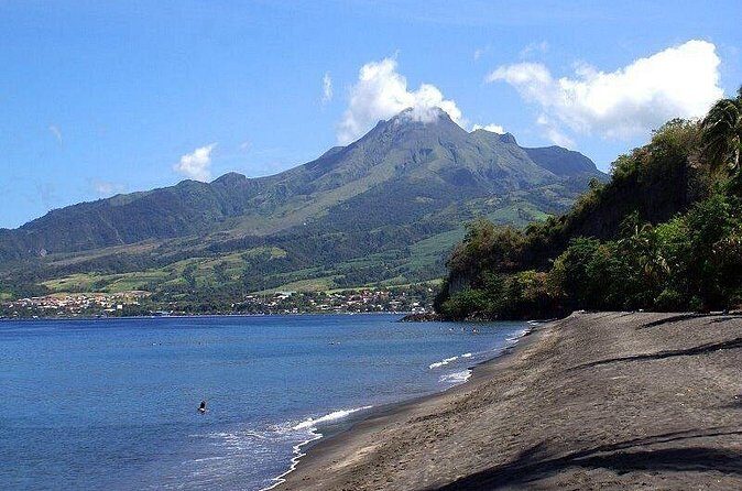 North Tour: rainforest, rum distillery, black sand beach etc - Authenticity and Guide Quality