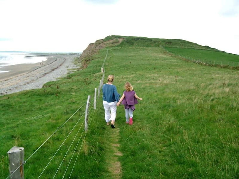 North Wales' Coast: Online Trip Travelguide Anglesey/Wrexham - Exploring North Wales’ Coast at Your Own Pace