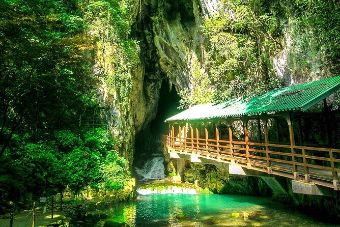 Northern Kyushu Day Tour Akiyoshido Cave and Motonosumi Inari - FAQ