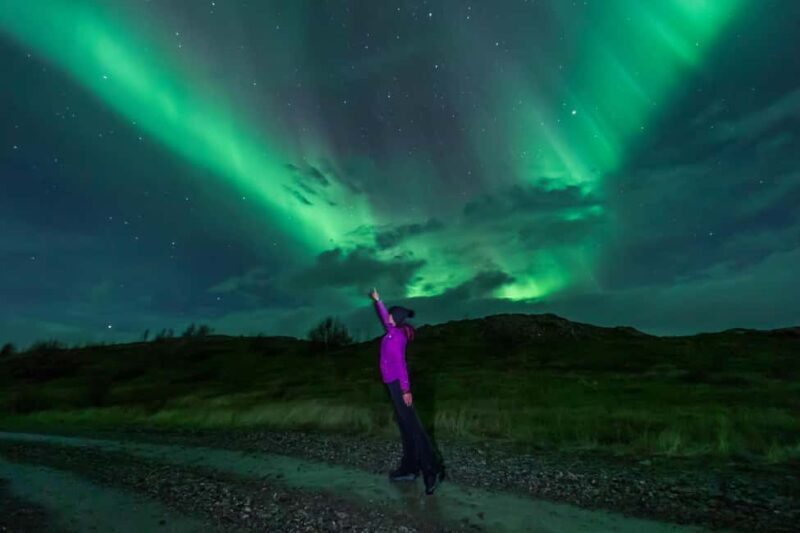 Northern Lights in Super Jeep, Photos, Hot Cocoa, Pastries - Final Thoughts