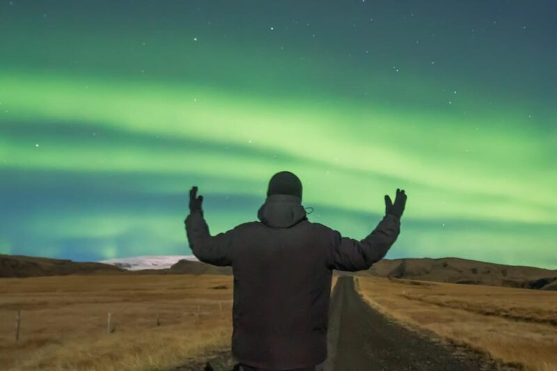 Northern Lights, Off-Road Truck, Photos, Hot Cocoa, Pastries - Final Thoughts