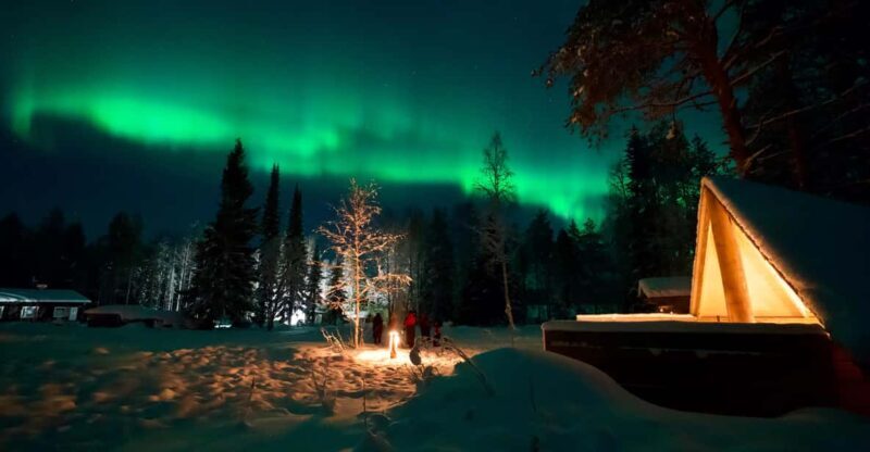 Northern Lights Tour in Atmospheric Cottage - Delicious Local Food & Warmth