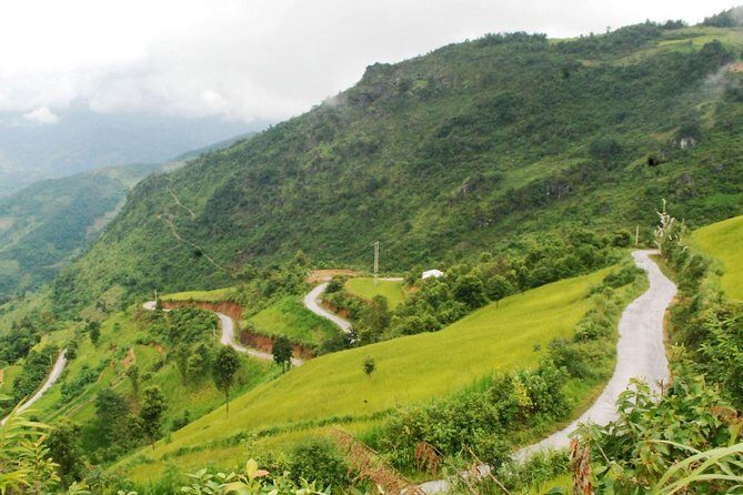 Northwest Loop Motorbike Adventure 11 days 10 nights - Day 5: From Bac Ha to Xi Man, and Beyond