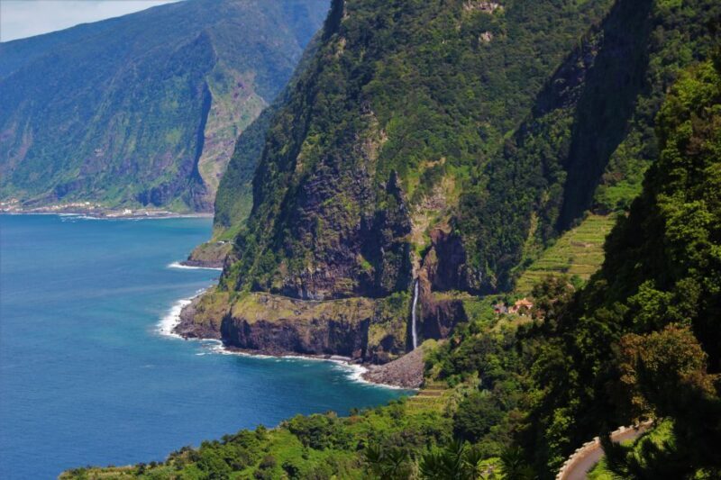 NorthWest's 50 shades of green, rock pools & waterfalls Tour - Who Should Consider This Tour?