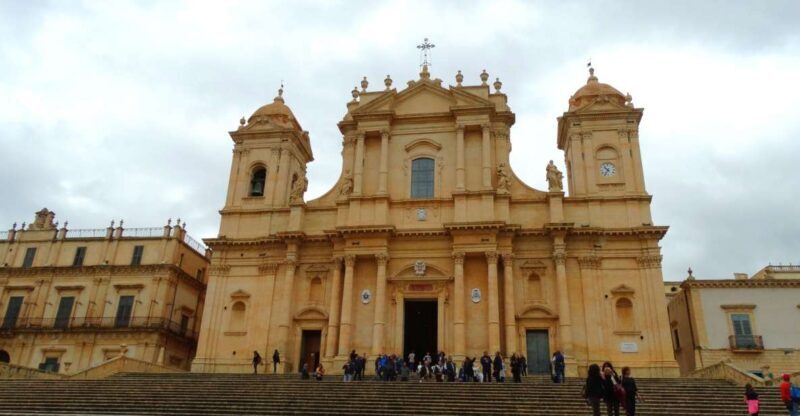 Noto: Sicilian Baroque Architecture Guided Walking Tour - Key Points