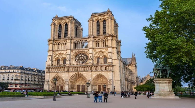 Notre-Dame Cathedral Entry, Louvre, Old Town Paris Tour - An Authentic Walk Through Old Town Paris