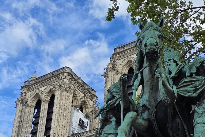 Notre Dame de Paris Outdoor Tour with Interior Visit Option - FAQ About This Notre-Dame Outdoor Tour