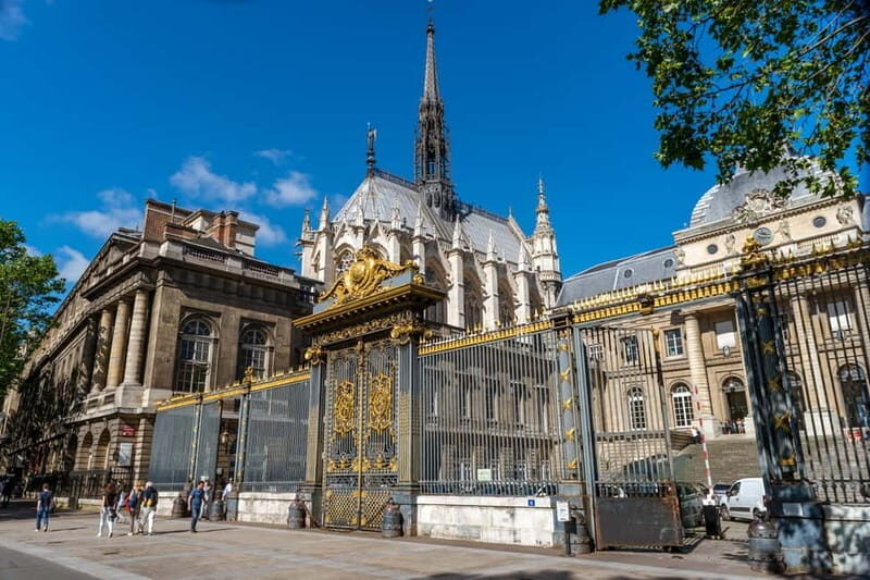 Notre Dame Reserved Access & Cité Island Guided Tour - The Sum Up