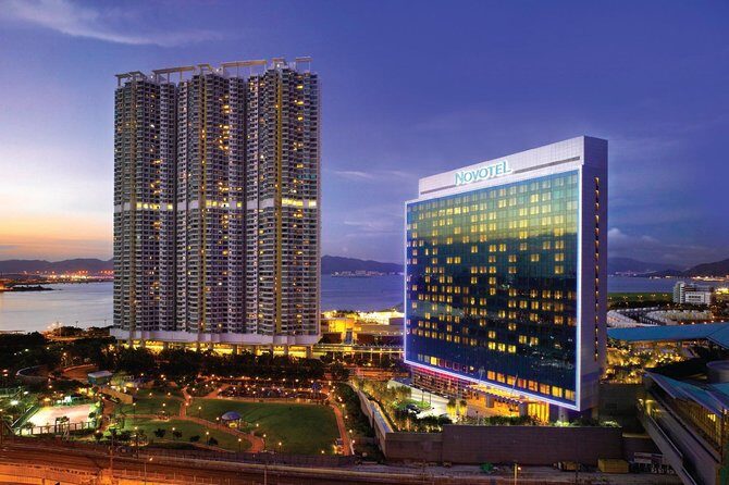 Novotel Citygate Hong Kong Package with Disneyland and Ngong Ping Cable Car Tour - Day 4: Hong Kong Disneyland