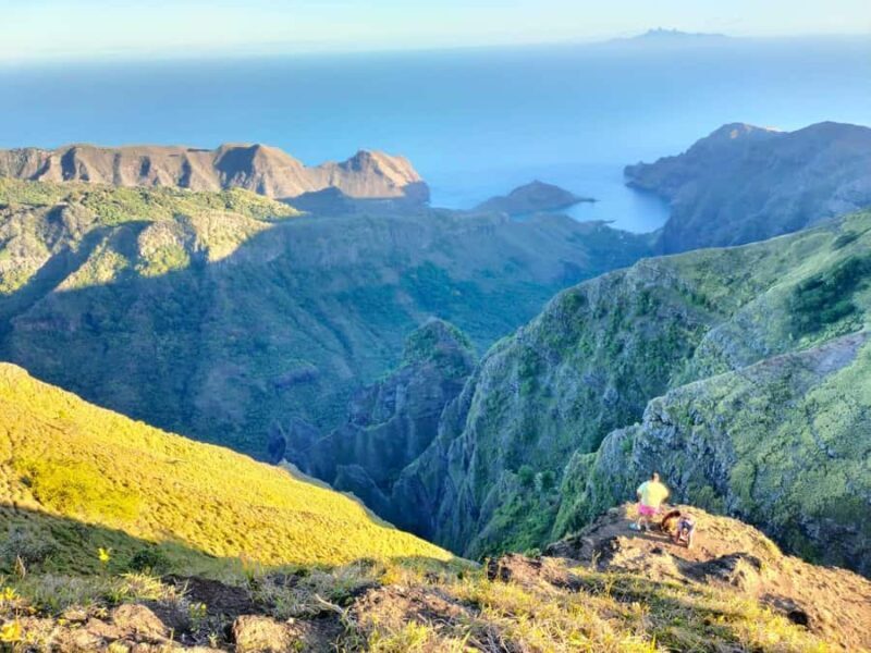 Nuku Hiva: Excursion to the top of the Vaipo waterfall. - An In-Depth Look at the Vaipo Waterfall Excursion