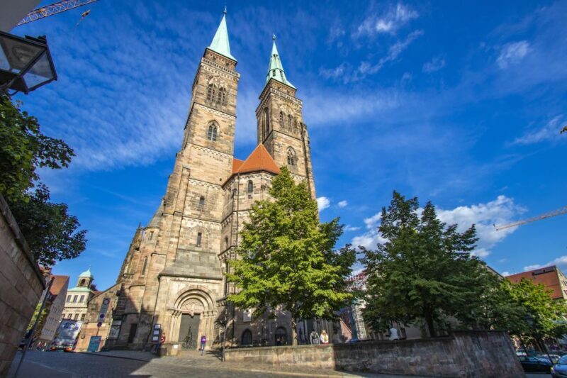Nuremberg: 60 minute Express Walk with a Local - Key Points