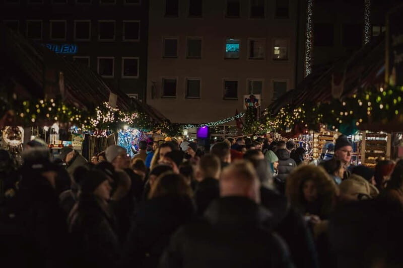 Nuremberg Christmas 3-Hour Christkindles market Walking Tour - Discovering the Schöner Brunnen